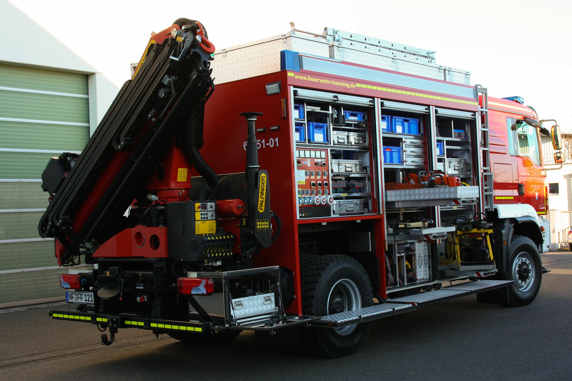 Ziegler RW Kran an die FF Tönning — ZIEGLER Feuerwehrfahrzeuge