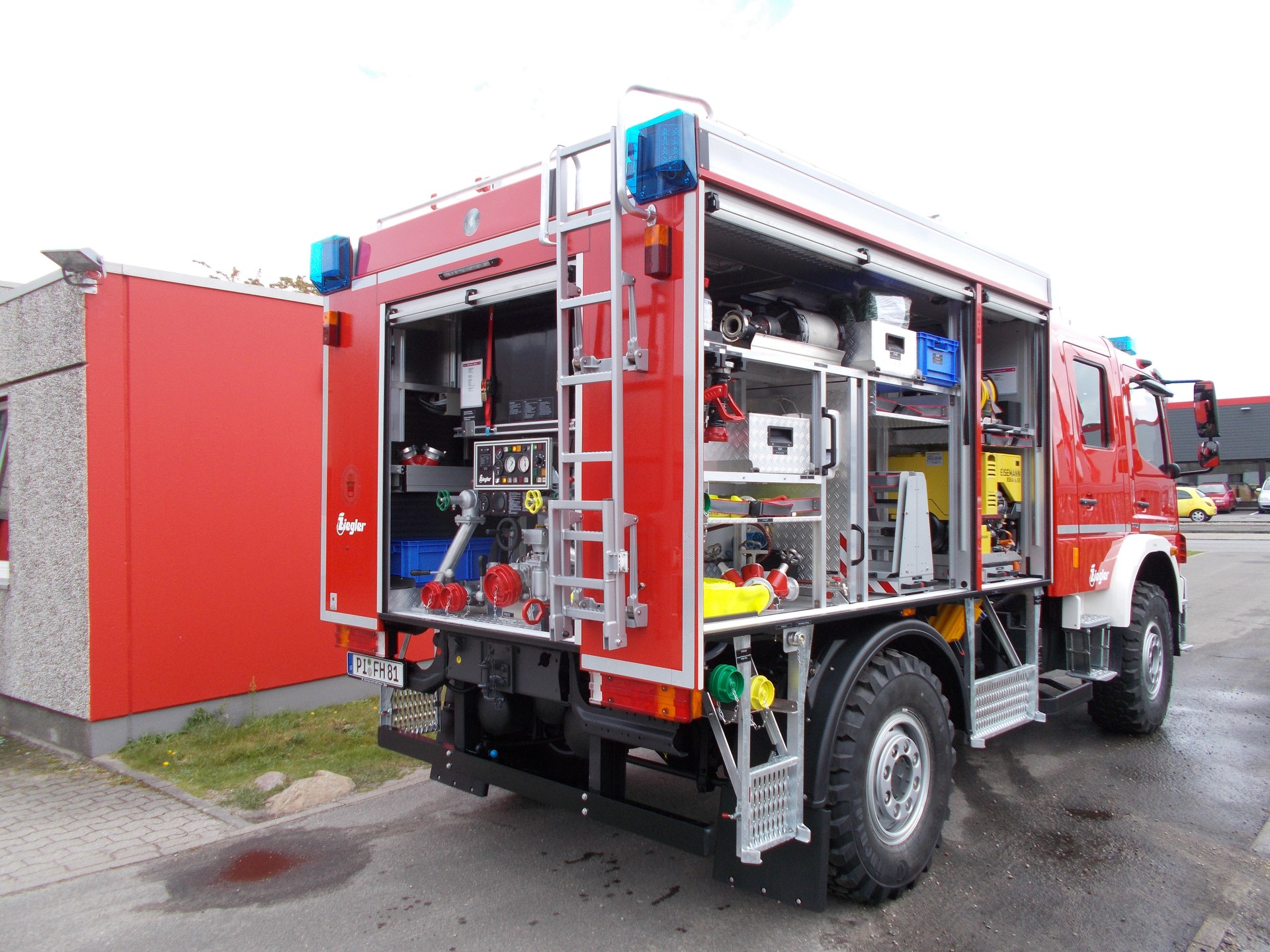 Ziegler TLF 2000 an die FF Helgoland — ZIEGLER Feuerwehrfahrzeuge