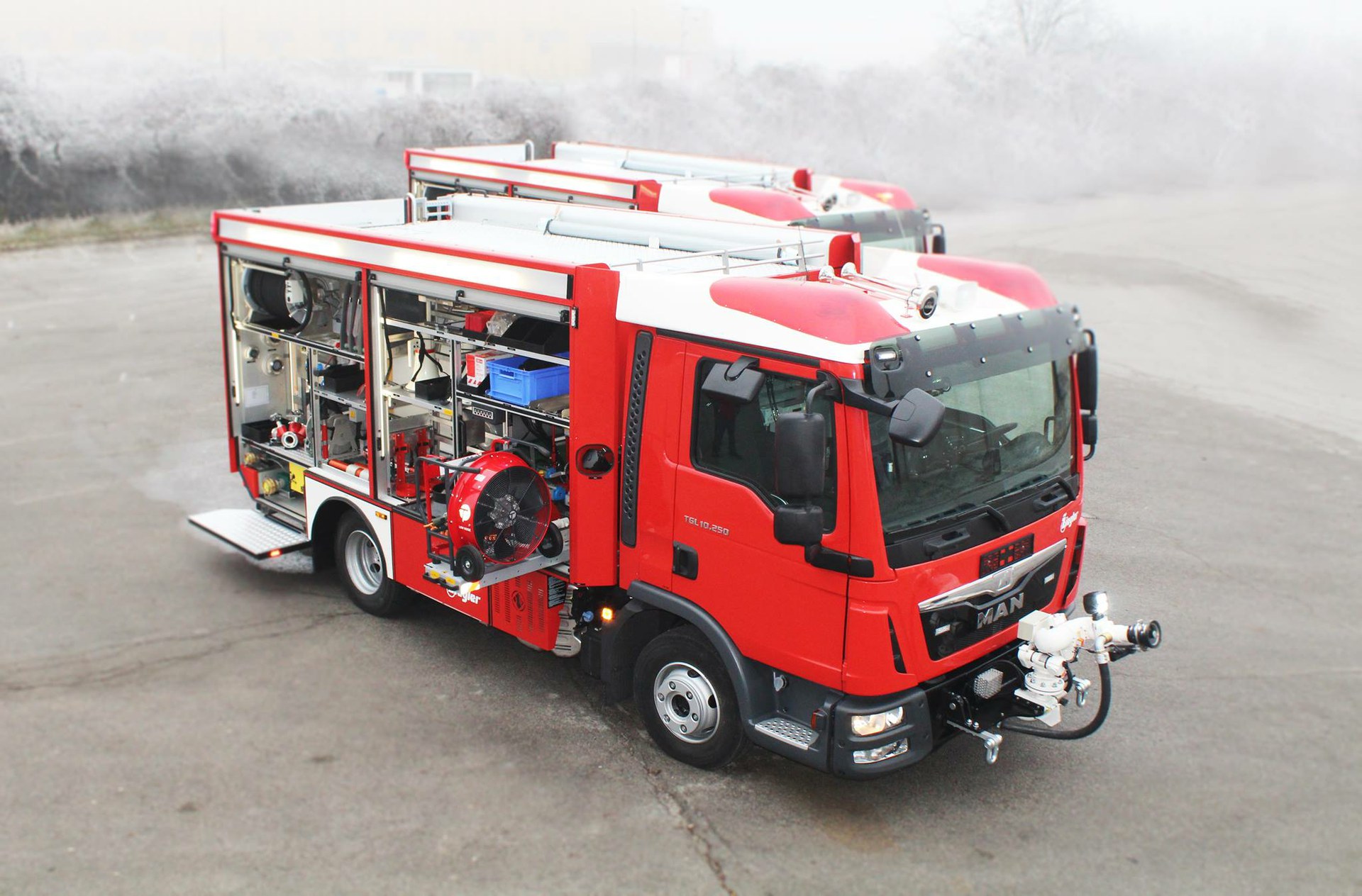 Two Ziegler tunnel vehicles TLF-20-10-1,5+250P delivered to Turkey ...
