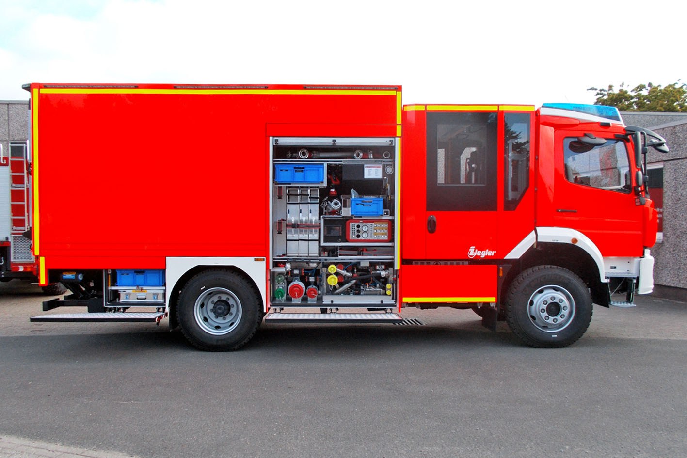Ziegler LF 20-Logistik an die FF Pinneberg — ZIEGLER Feuerwehrfahrzeuge