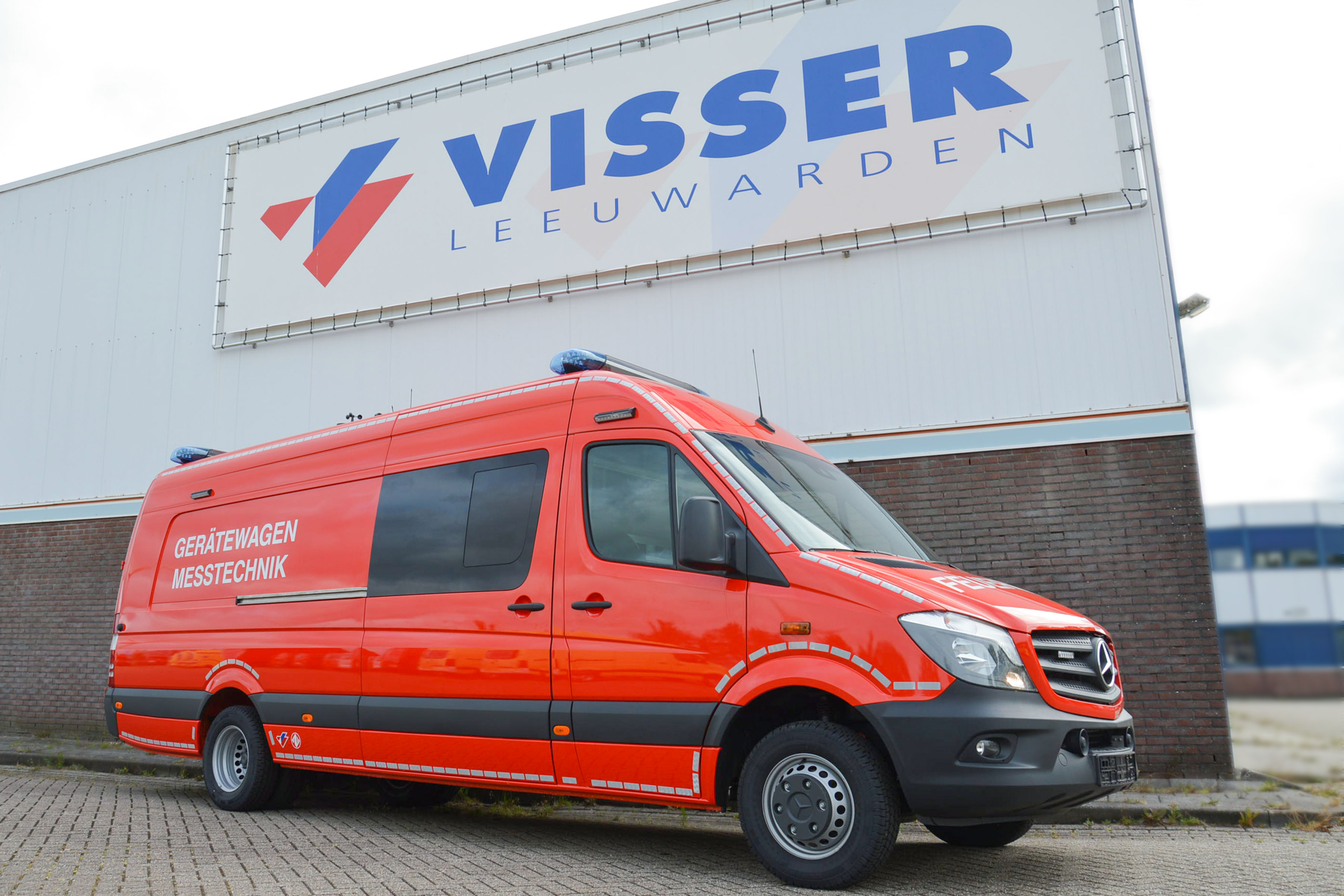 Visser GW-Mess an das IdF NRW Münster — ZIEGLER Feuerwehrfahrzeuge