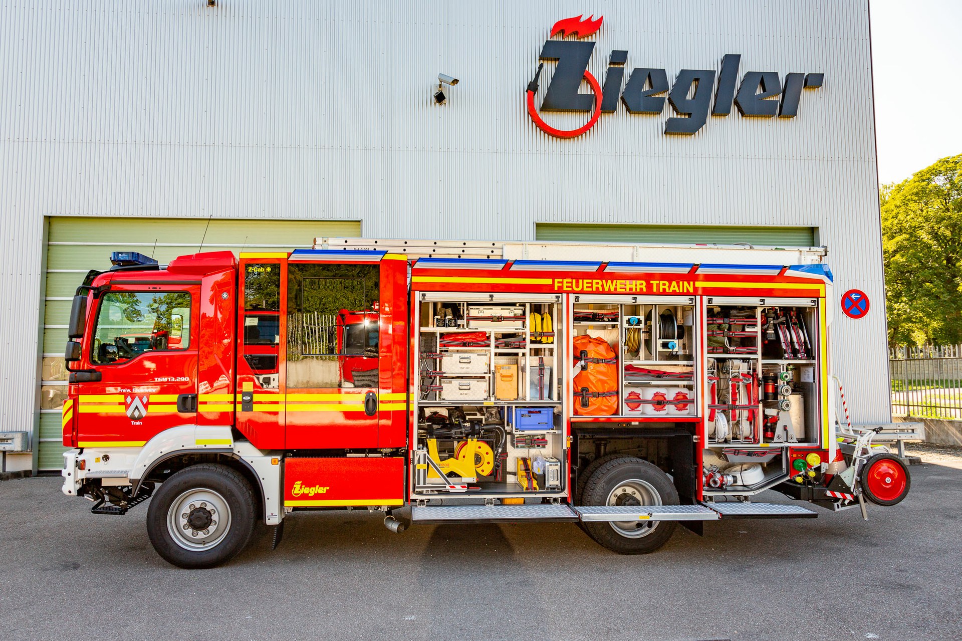 ZIEGLER HLF 20 an die FF Train — ZIEGLER Feuerwehrfahrzeuge