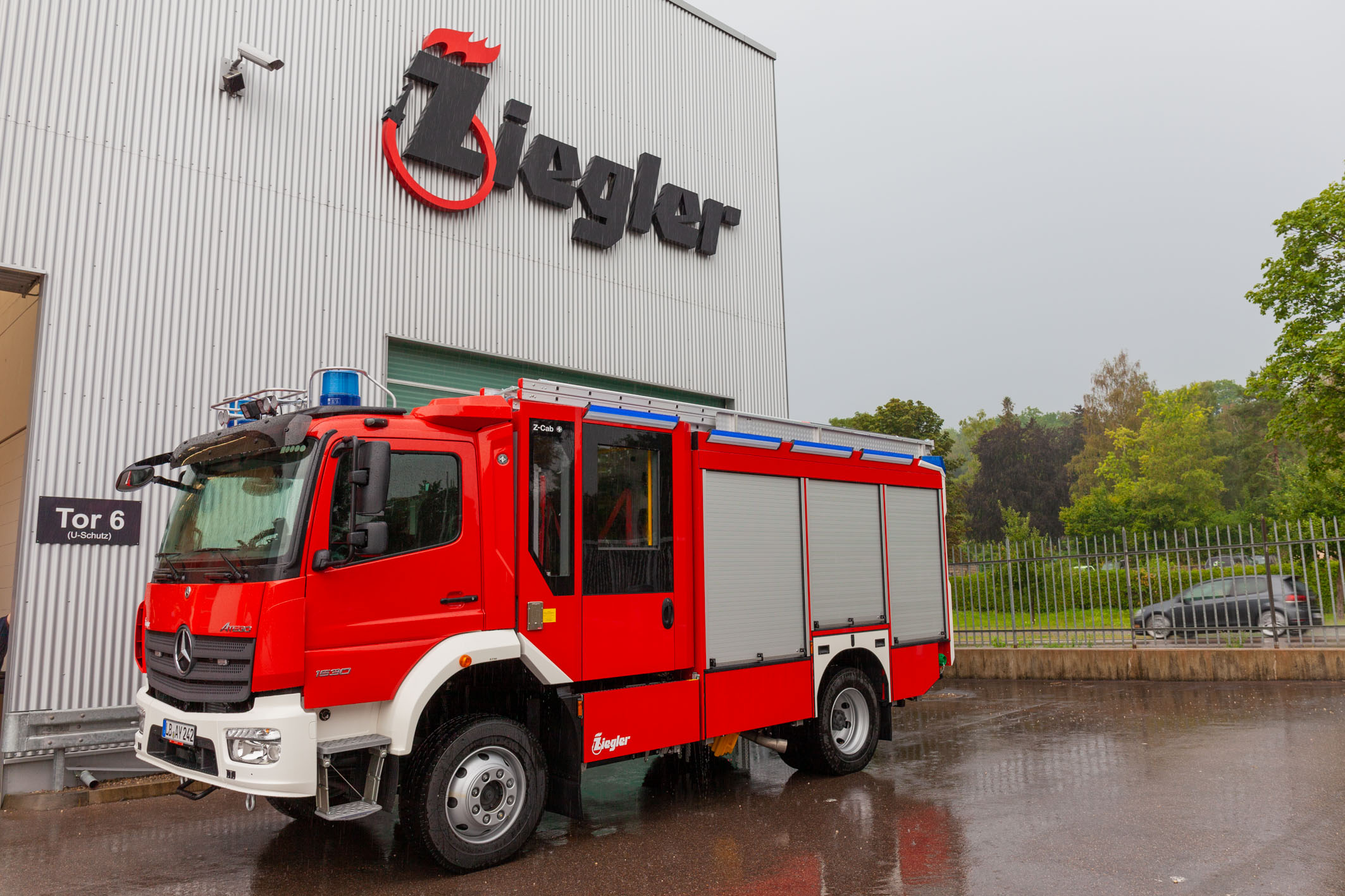 ZIEGLER LF 10 an die FF Besigheim — ZIEGLER Feuerwehrfahrzeuge ZIEGLER LF 10 an die FF Besigheim — ZIEGLER Feuerwehrfahrzeuge