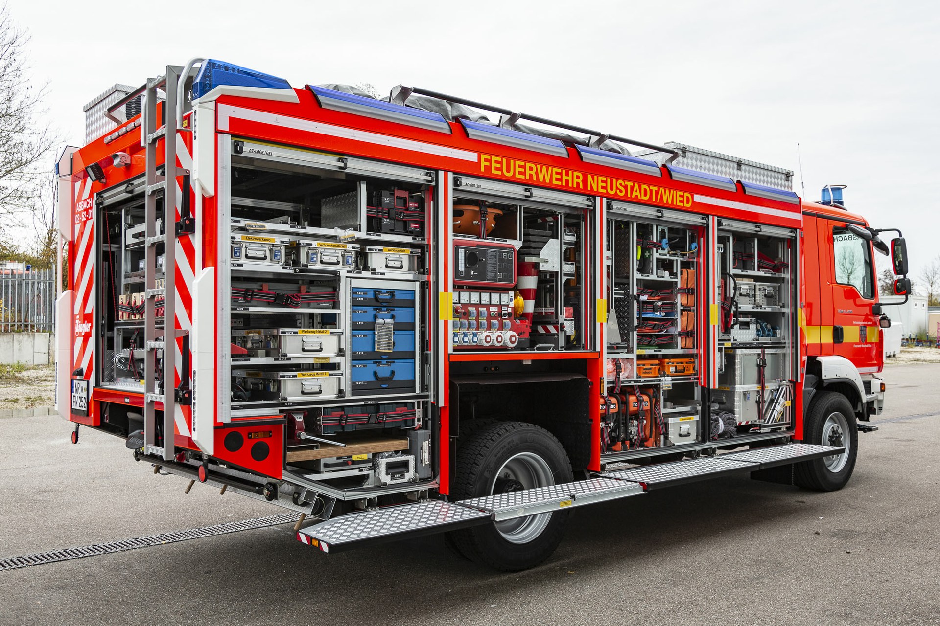 ZIEGLER RW to the fire department of Asbach — ZIEGLER Feuerwehrfahrzeuge