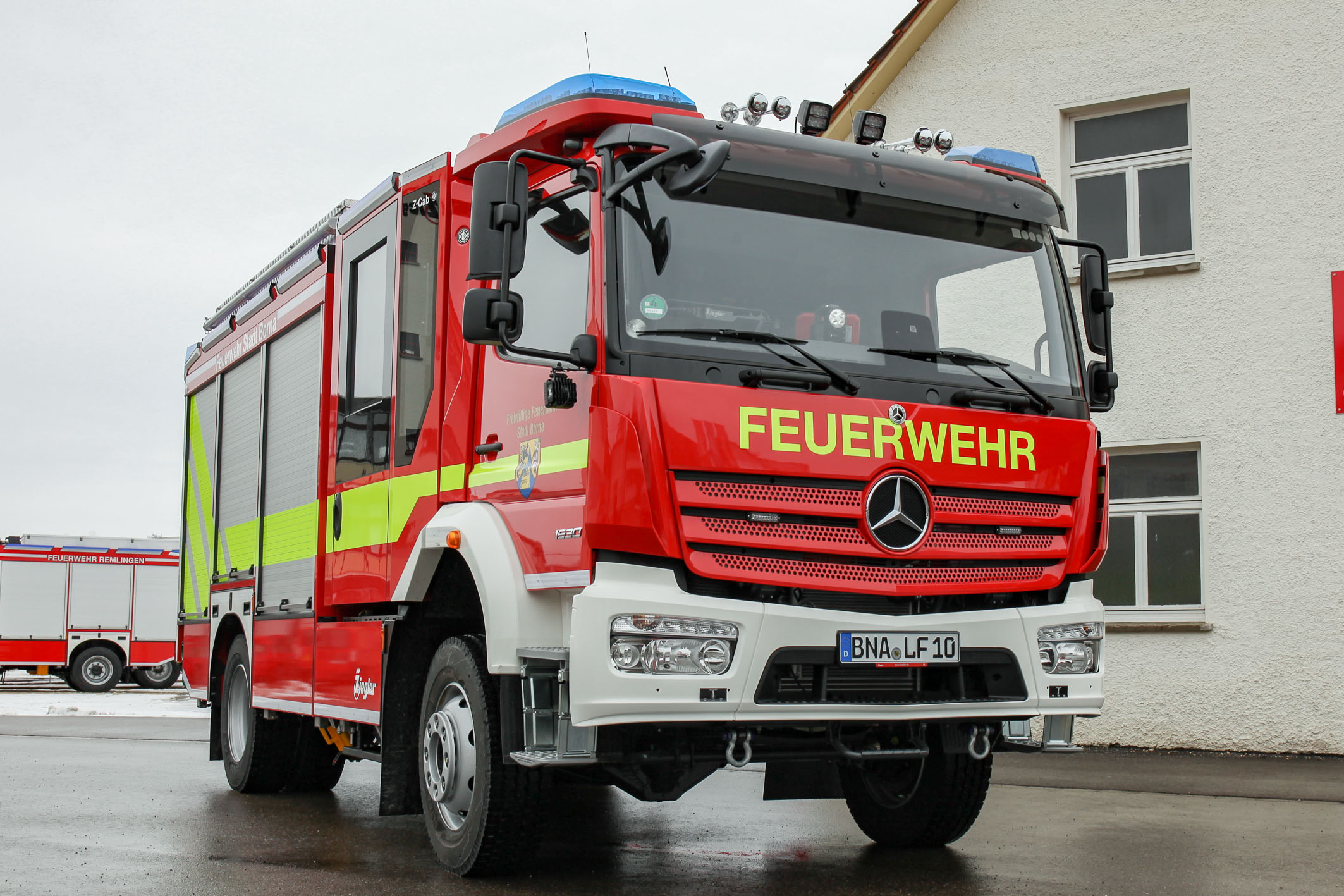 ZIEGLER LF 10 an die FF Borna — ZIEGLER Feuerwehrfahrzeuge ZIEGLER LF 10 an die FF Borna — ZIEGLER Feuerwehrfahrzeuge