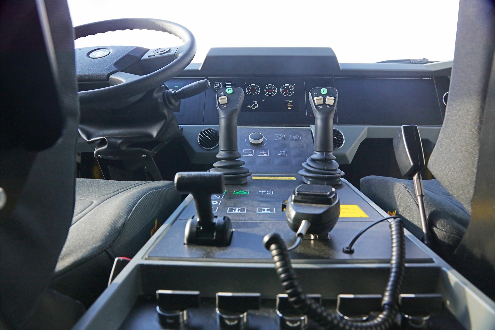 ZIEGLER delivers 3 Z6 to Nigeria — ZIEGLER Feuerwehrfahrzeuge