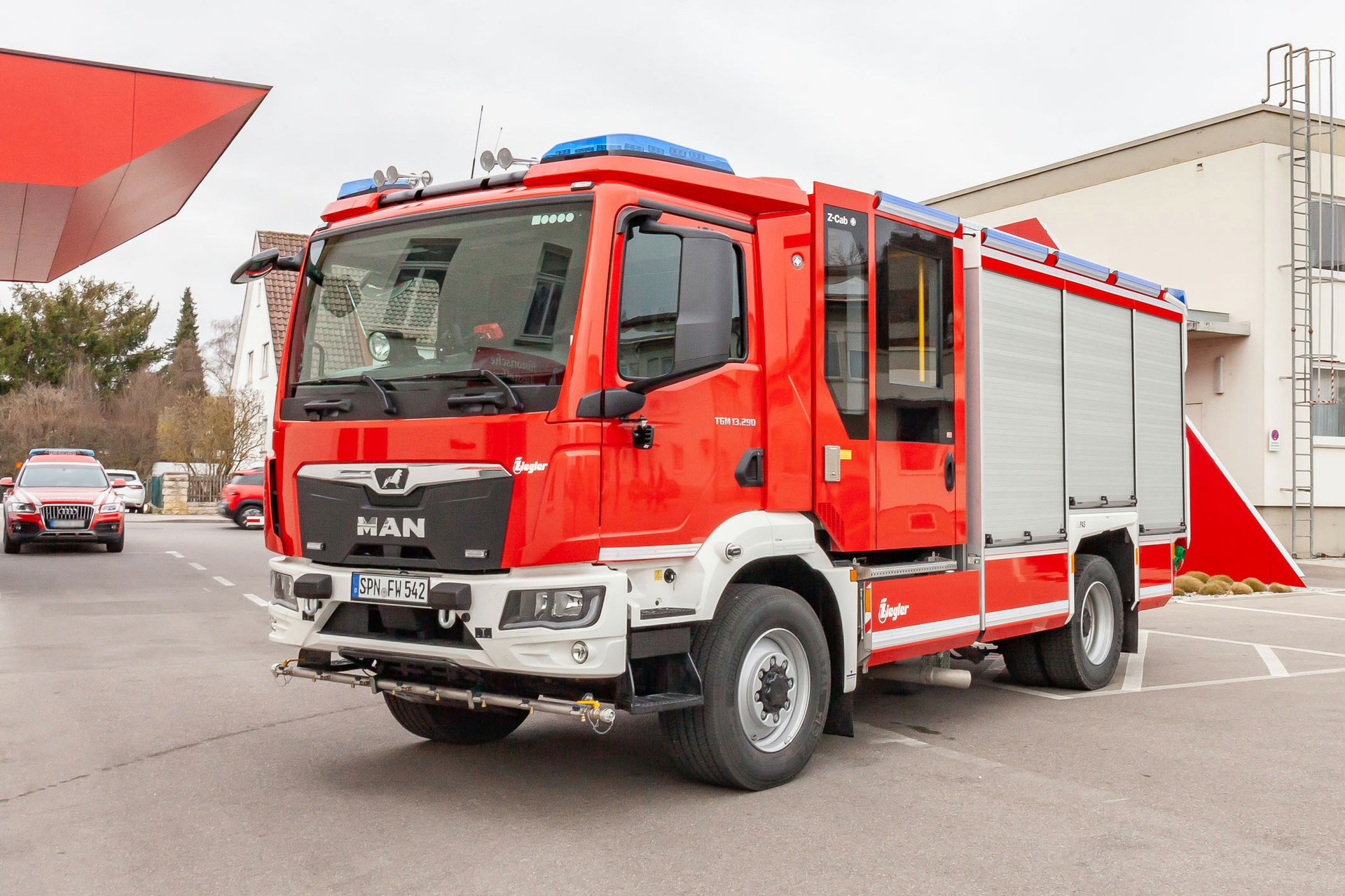 ZIEGLER LF 10 an die FF Burg — ZIEGLER Feuerwehrfahrzeuge