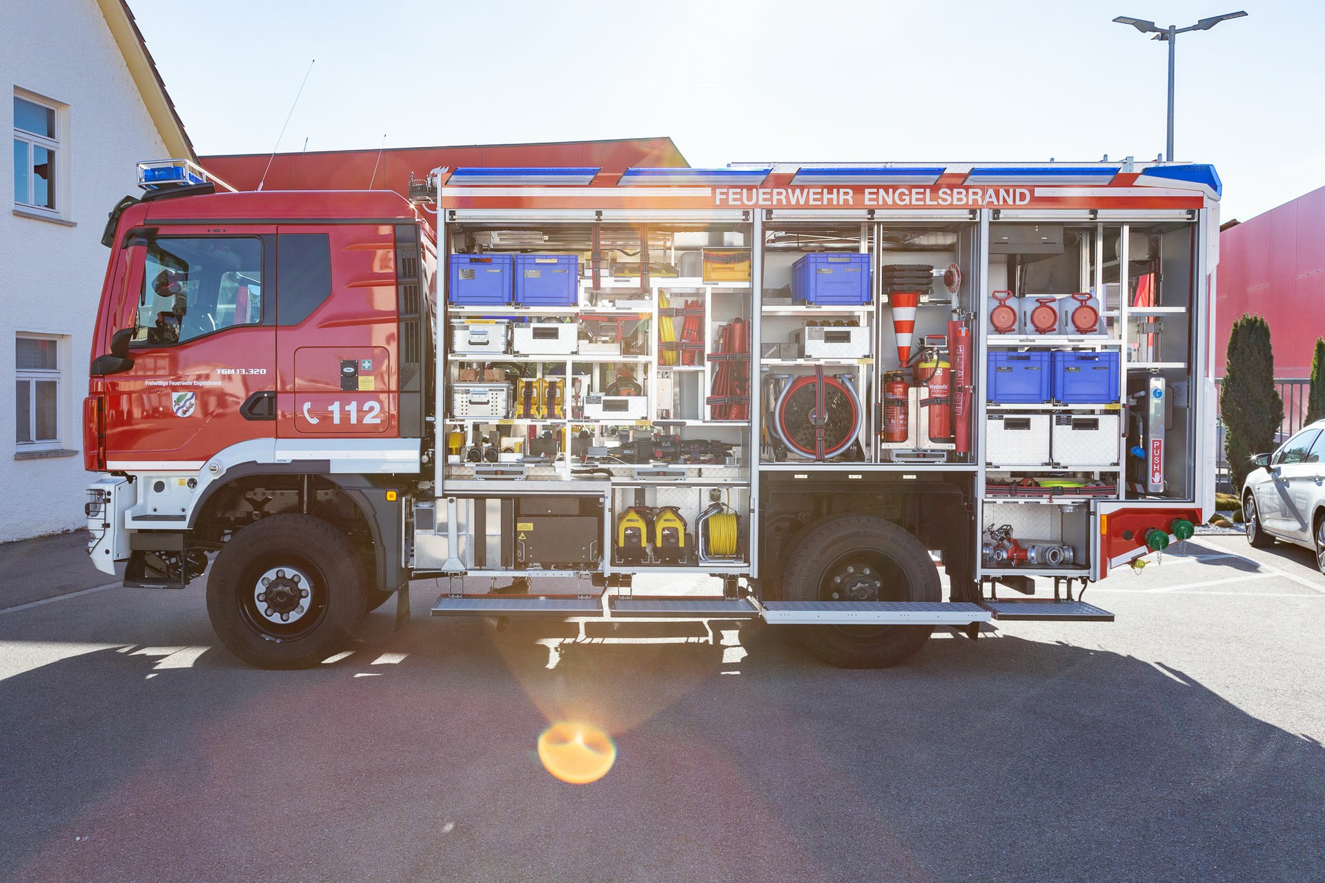 ZIEGLER TLF 3000 an die FF Engelsbrand — ZIEGLER Feuerwehrfahrzeuge