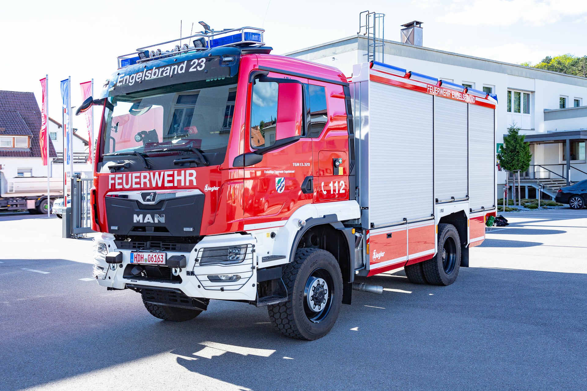 ZIEGLER TLF 3000 an die FF Engelsbrand — ZIEGLER Feuerwehrfahrzeuge