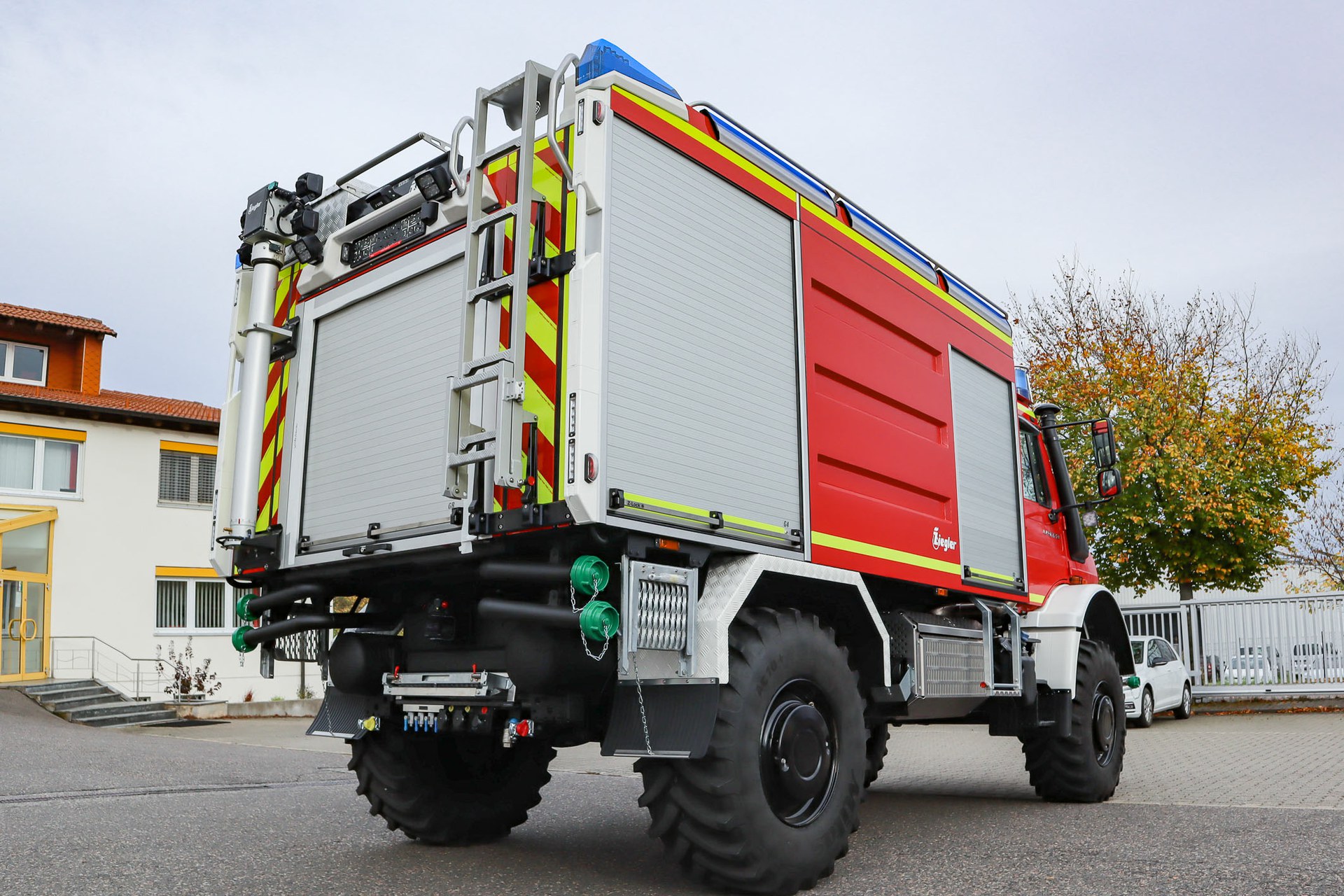 ZIEGLER TLF 3000 an die FF Düngstrup — ZIEGLER Feuerwehrfahrzeuge