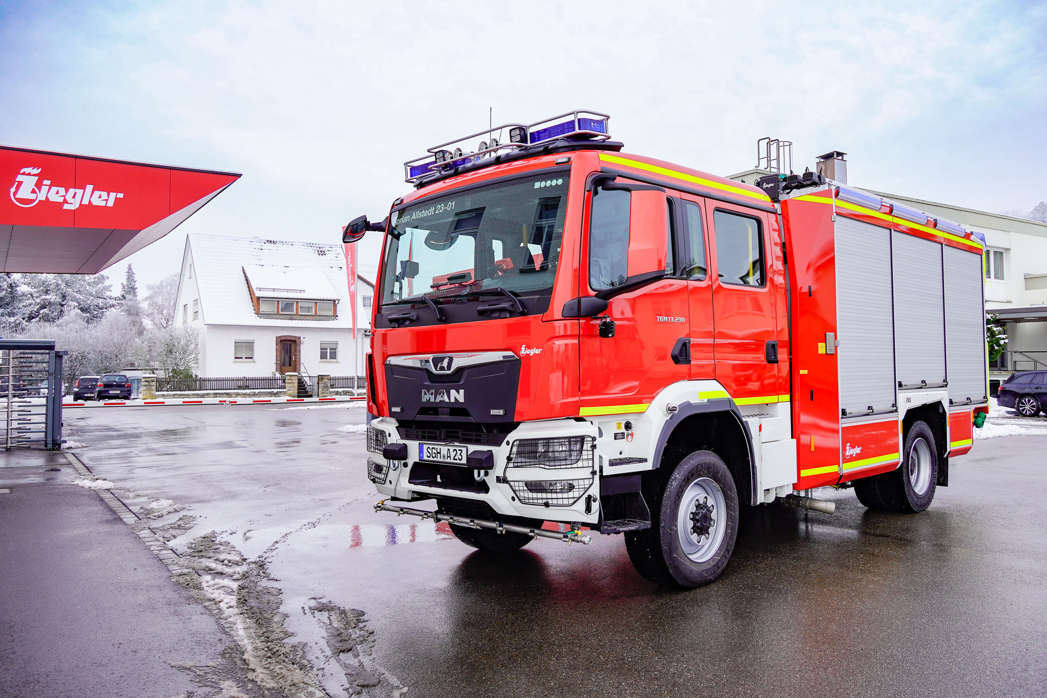 ZIEGLER TLF 3000 an die FF Allstedt-Zilly — ZIEGLER Feuerwehrfahrzeuge
