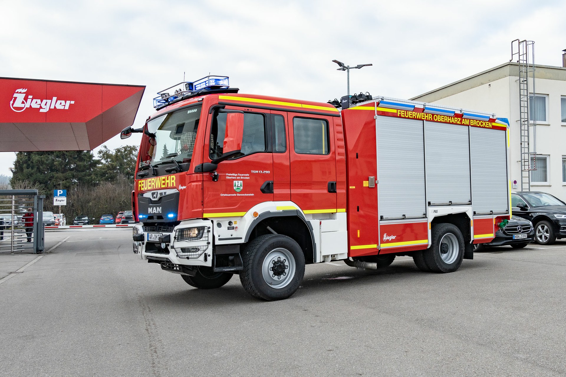 ZIEGLER TLF 3000 an die FF Oberharz am Brocken — ZIEGLER Feuerwehrfahrzeuge