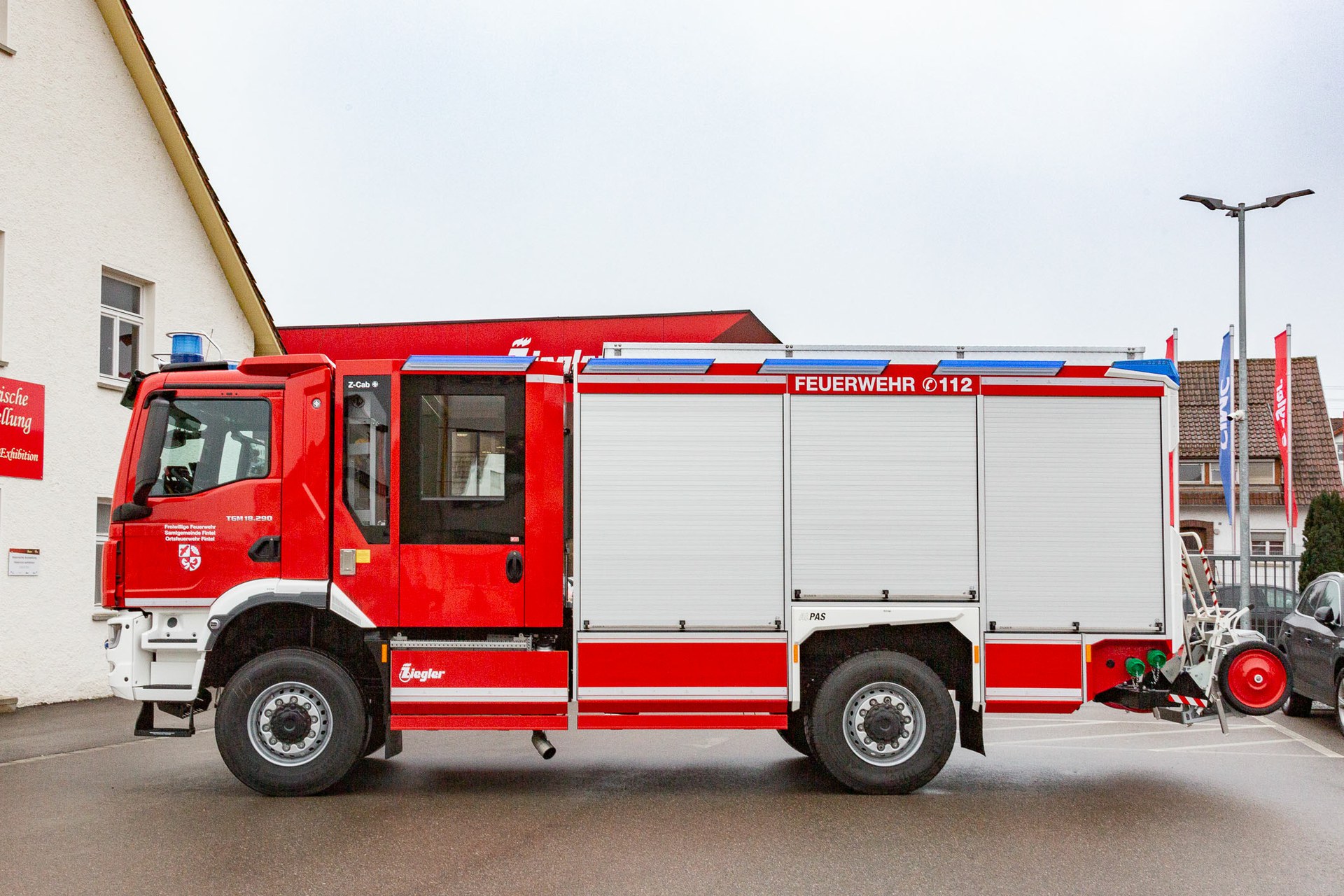 Zwei ZIEGLER HLF 10 an die Samtgemeinde Fintel, OF Lauenbrück und ...