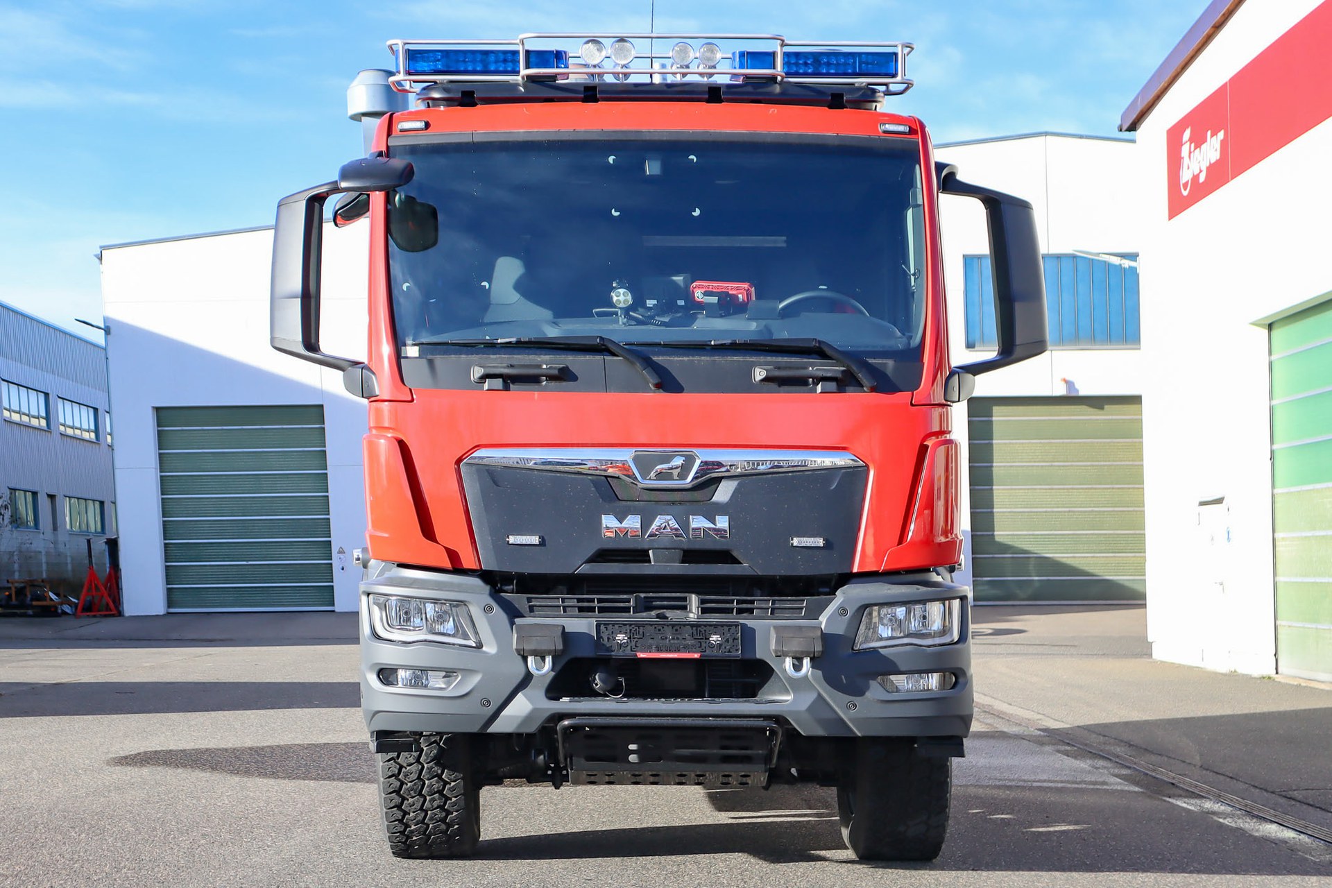 ZIEGLER TLF 3000 an die FF Walkenried — ZIEGLER Feuerwehrfahrzeuge