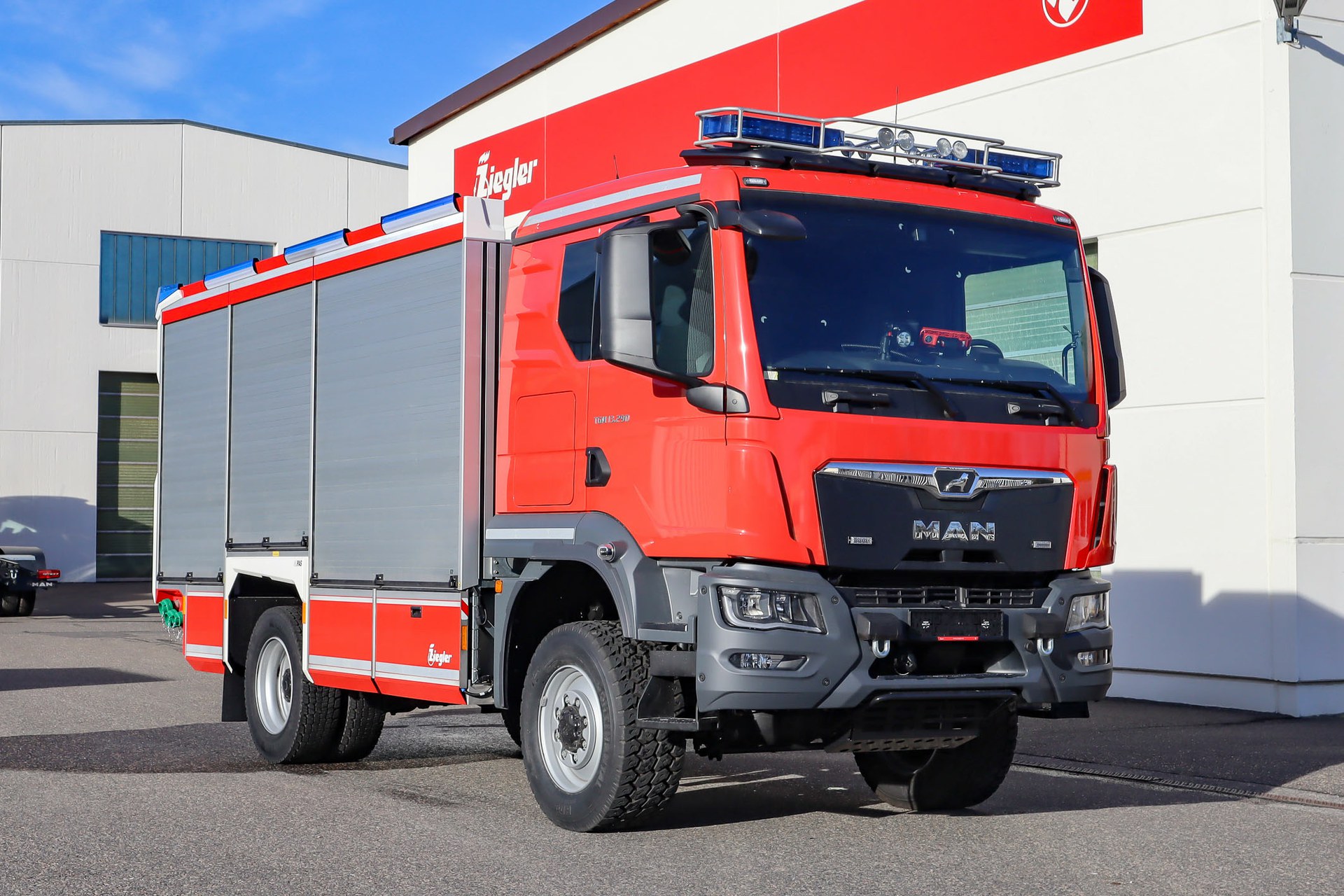 ZIEGLER TLF 3000 an die FF Walkenried — ZIEGLER Feuerwehrfahrzeuge