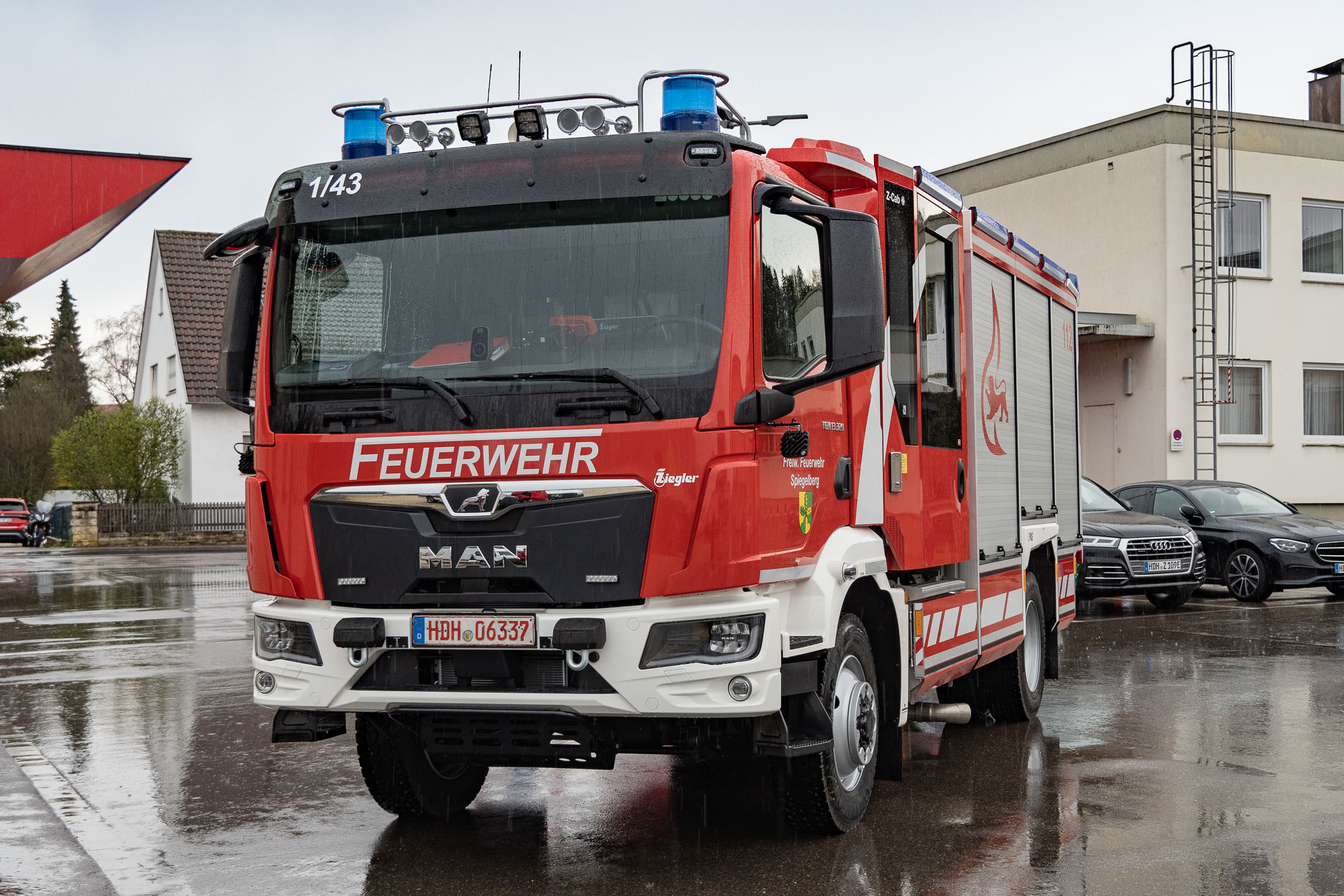 ZIEGLER HLF 10 an die FF Spiegelberg — ZIEGLER Feuerwehrfahrzeuge
