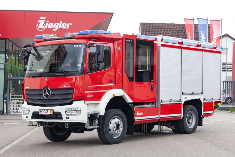 ZIEGLER GW-L 2 to the fire department of Steinhagen fire engine ...